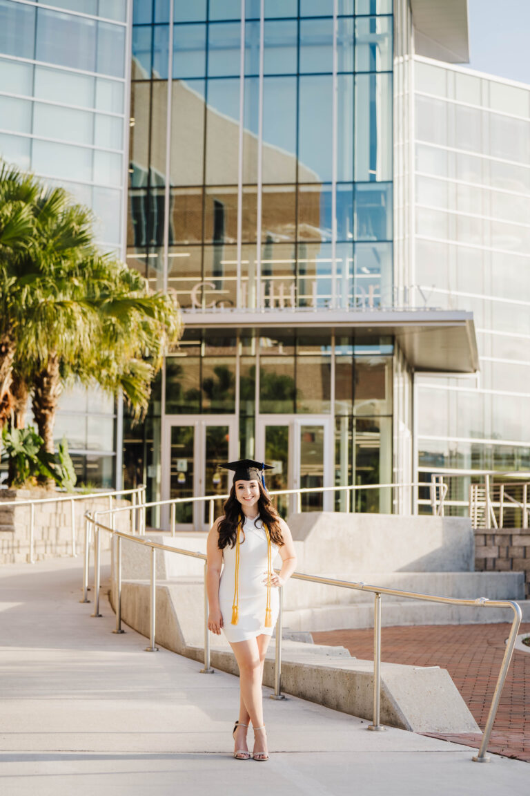 My Favorite UCF Graduation Photo Spots - Taylor Kuperberg Photography